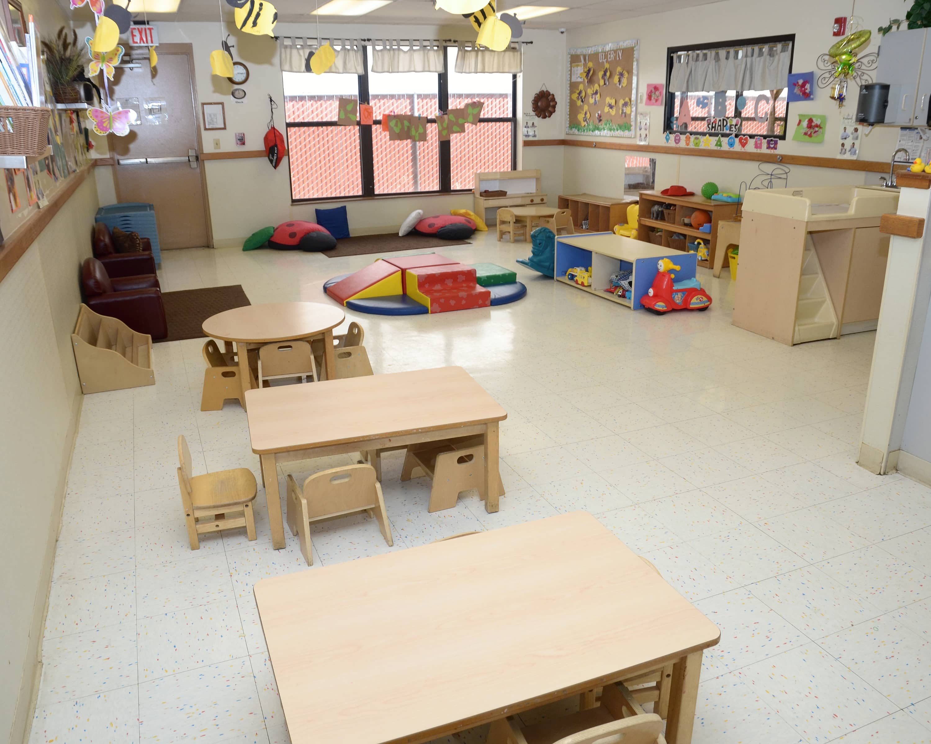 Childtime of Bakersfield in Bakersfield, CA | 9903 Camino Media | Childtime